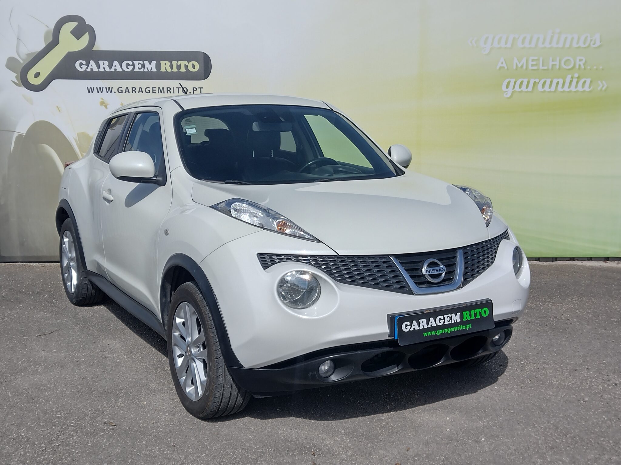 NISSAN JUKE 1.6i AUTOMATICO - 190 cv - 4x4 - Garagem Rito
